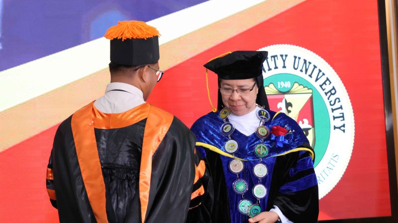 Official Website of Holy Trinity University